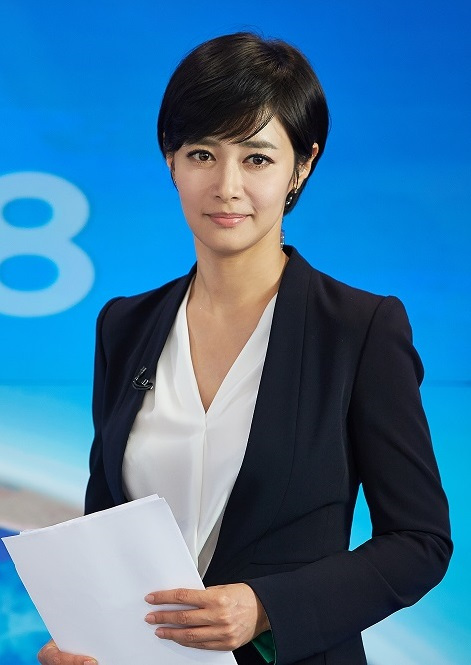 'MBN 뉴스8' 김주하, 첫 여성 단독 앵커? "인간 김모씨가 뉴스한다고 봐주셨으면"