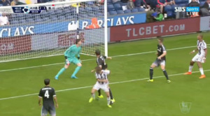 [EPL 3R] 이적생 페드로 1골 1도움, 10명이 뛴 첼시, 웨스트브롬 꺾고 지각 첫승